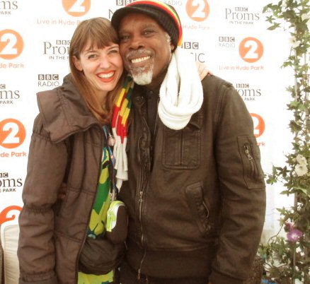 Brooklands Radio - World of Arts and Entertainment